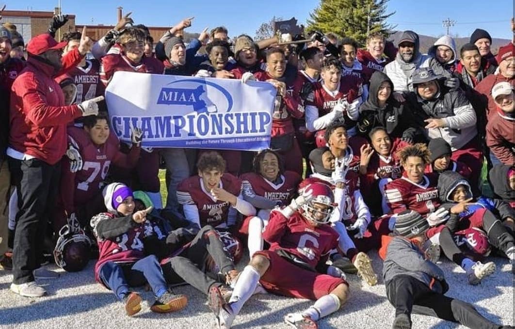 High School: NEFJ Featured Team of the Week – Amherst – New England ...