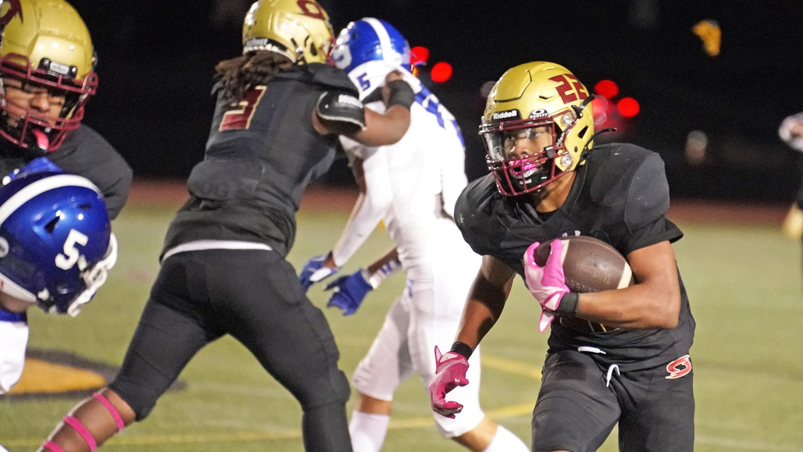 New Britain 42, Southington 14 – Golden Hurricanes blow past Blue ...