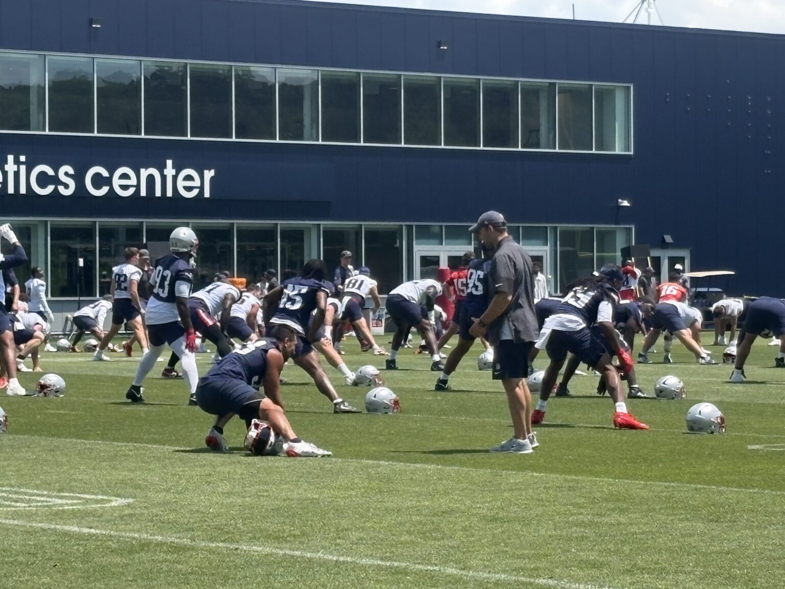 Patriots ramp up intensity & dodge a bullet on final day of minicamp ...